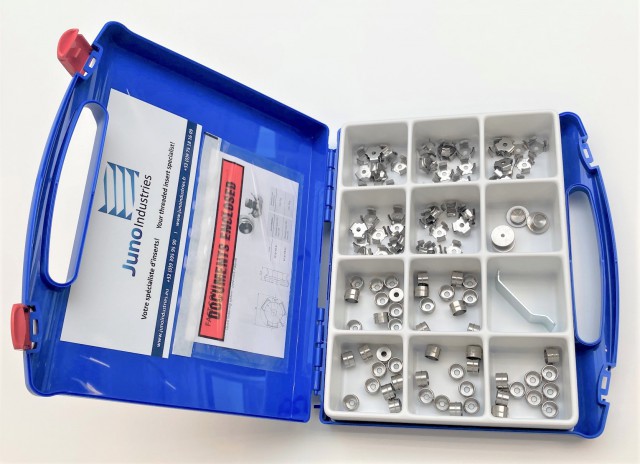 Snap fastening system for panels in stainless steel